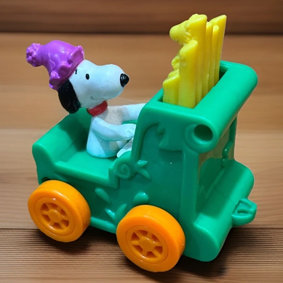 McDonald's | Toys | Snoopy Car Happy Birthday Pipe Organ Charlie Brown ...